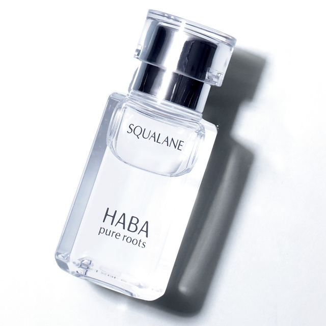 写真 (3枚目) - 大人メイクの達人ヘアメイクが厳選！乾燥肌向け「保湿力抜群コスメ」3選 - LOCARI（ロカリ）