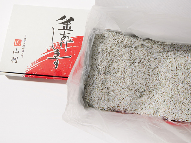 写真 (2枚目) - センスのいい人の[手土産4選]子どもの頃から親しむ『理想のチーズケーキ』って？ - LOCARI（ロカリ）