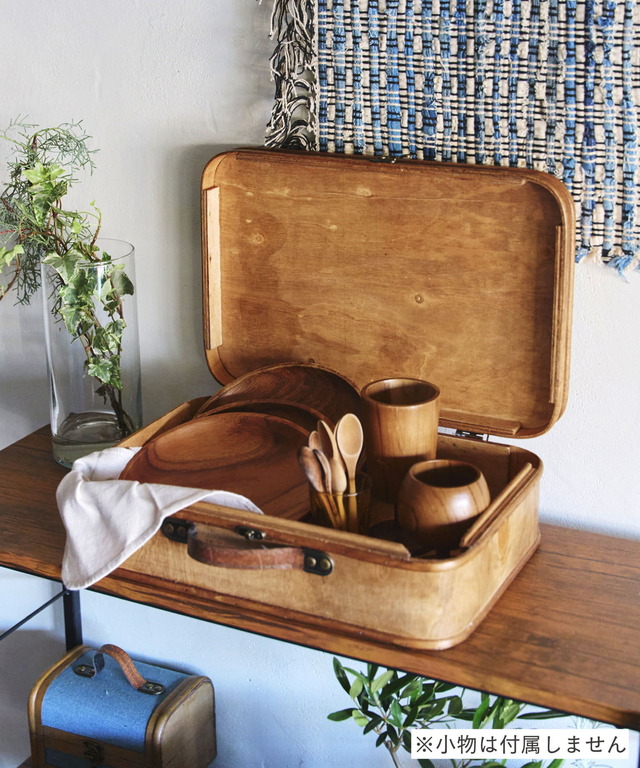 写真 (3枚目) - 【サリュ】3月24日（月）発売！トランクボックス、スツールほか｜話題のキッチングッズも - LOCARI（ロカリ）