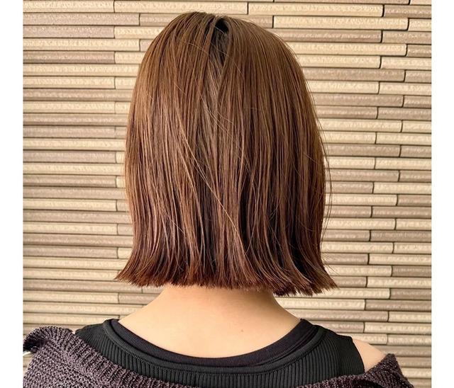 写真 (3枚目) - [2025年最新]前髪ありボブ・ショートボブ32選 30代40代に似合う最新ヘアまとめ - LOCARI（ロカリ）