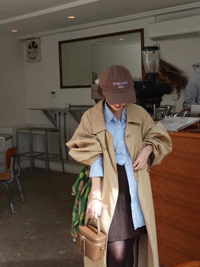 写真 (1枚目) - 【5,000円以下】高見えコーデに格上げ！おすすめスカーフ＆簡単コーデ術 - LOCARI（ロカリ）