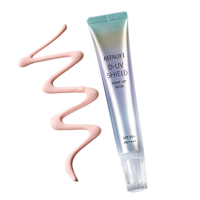 写真 (5枚目) - とにかく透明感！40代50代が若々しく見える「話題の最強下地」4選 - LOCARI（ロカリ）