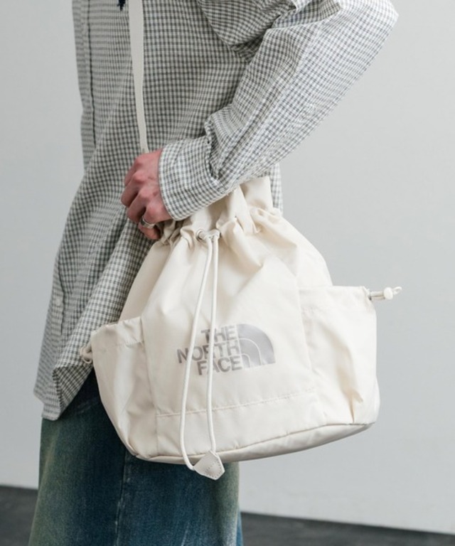大人のスポーツMIXはベーシックカラーで上品に！ノースフェイス…etc.&最旬スタイル - LOCARI（ロカリ）