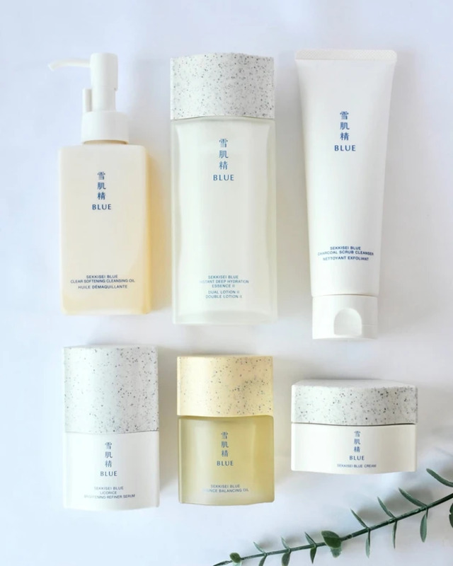 写真 (1枚目) - 新ブランド『雪肌精 BLUE』誕生！ 肌炎症や酸化にアプローチする成分を配合 - LOCARI（ロカリ）