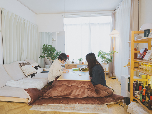 写真 (2枚目) - 3LDK二人暮らしのインテリア。築50年一軒家を「大人の遊び場」に。 [私らしく暮らす] - LOCARI（ロカリ）