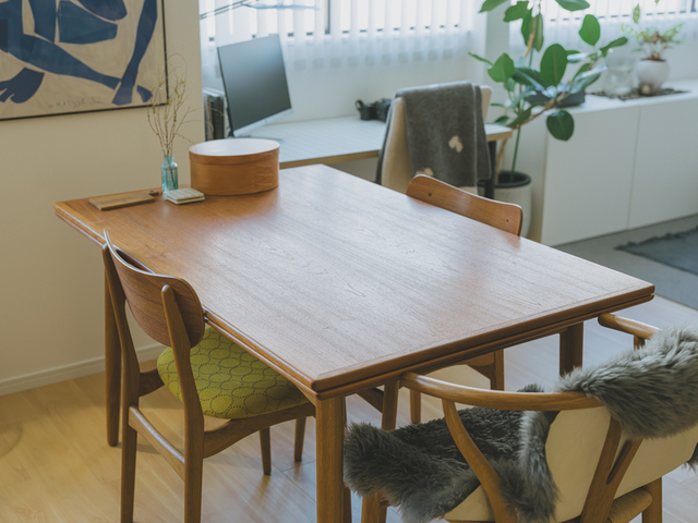 写真 (4枚目) - 北欧ヴィンテージ家具と使い勝手のよい収納。2LDK 63㎡ 二人暮らしのインテリア - LOCARI（ロカリ）