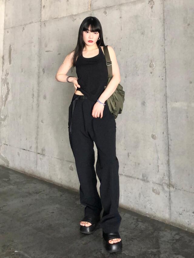 写真 (16枚目) - 【ユニクロ期間限定セール】GWコーデの準備にも！「春夏アイテム」12選 - LOCARI（ロカリ）