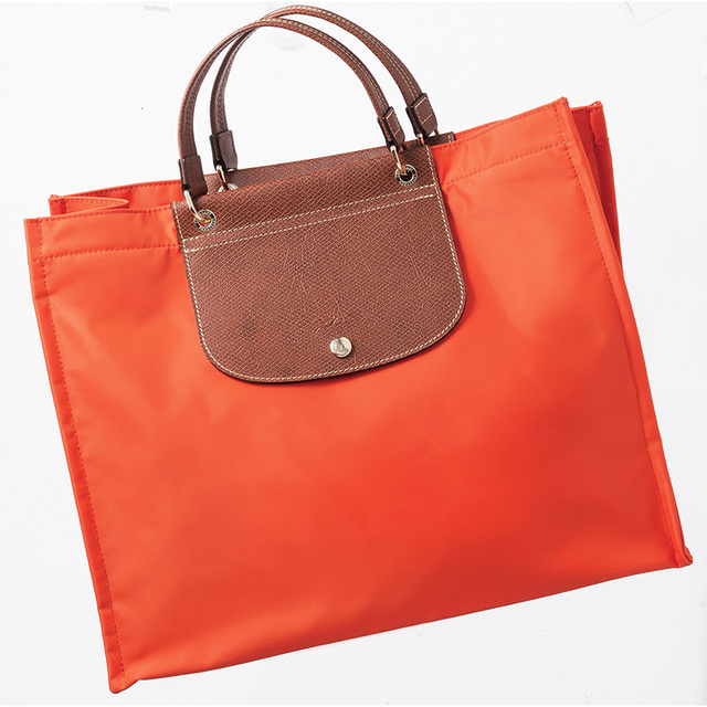 写真 (8枚目) - PCが入って軽量な[今どきお仕事バッグ15選]休日も持てるオシャレ感が - LOCARI（ロカリ）