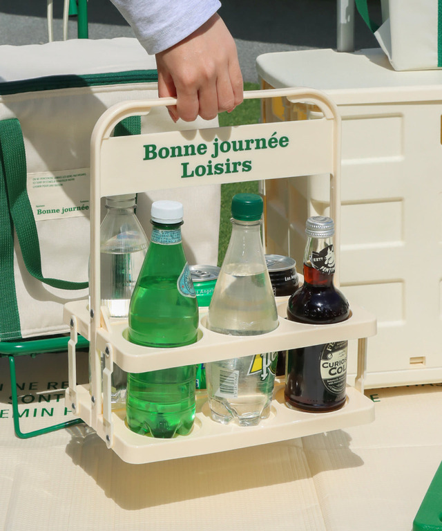 【スリコ】4月28日（月）発売！ドリンクホルダー、ベビーカー用傘スタンドなど｜GW満喫グッズ編 - LOCARI（ロカリ）