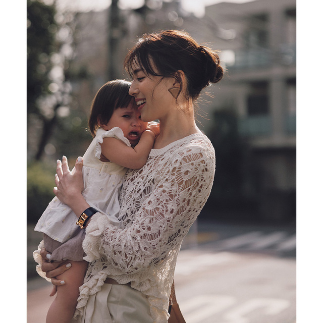 写真 (2枚目) - ママを鼓舞する[ブランド名品6選]普段使いできるバッグ、ジュエリーetc. - LOCARI（ロカリ）
