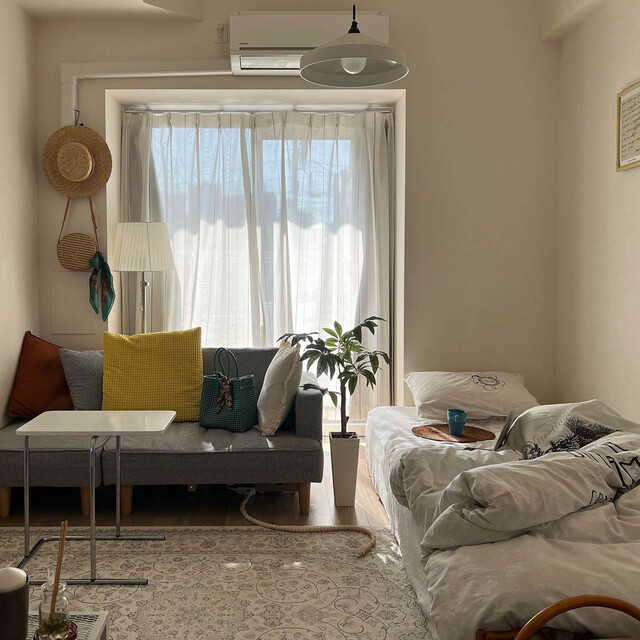 写真 (15枚目) - 限られたスペースを存分に生かす。1K・6〜8畳のインテリア3選 - LOCARI（ロカリ）