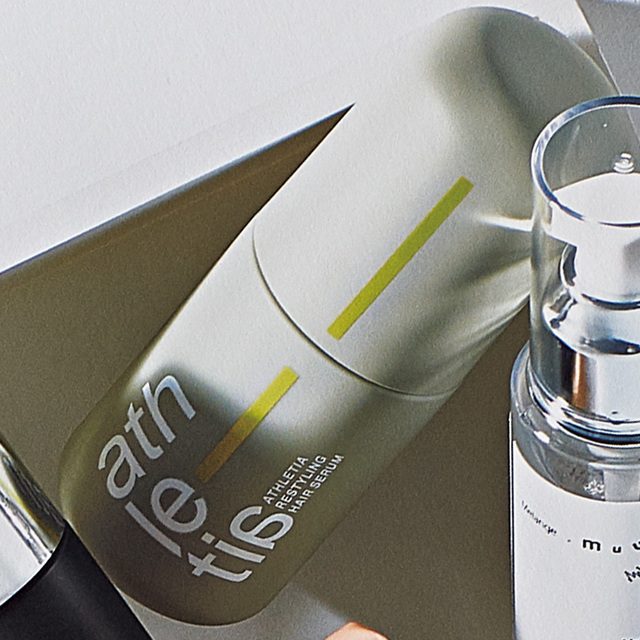 写真 (2枚目) - [速乾ミスト、白髪対策etc.]美容賢者が「優秀すぎて泣いた」時短ヘアコスメ6選 - LOCARI（ロカリ）