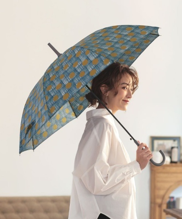 写真 (5枚目) - 憂うつな雨でも気分UP！大人女子の“見せたくなる傘”13選 - LOCARI（ロカリ）