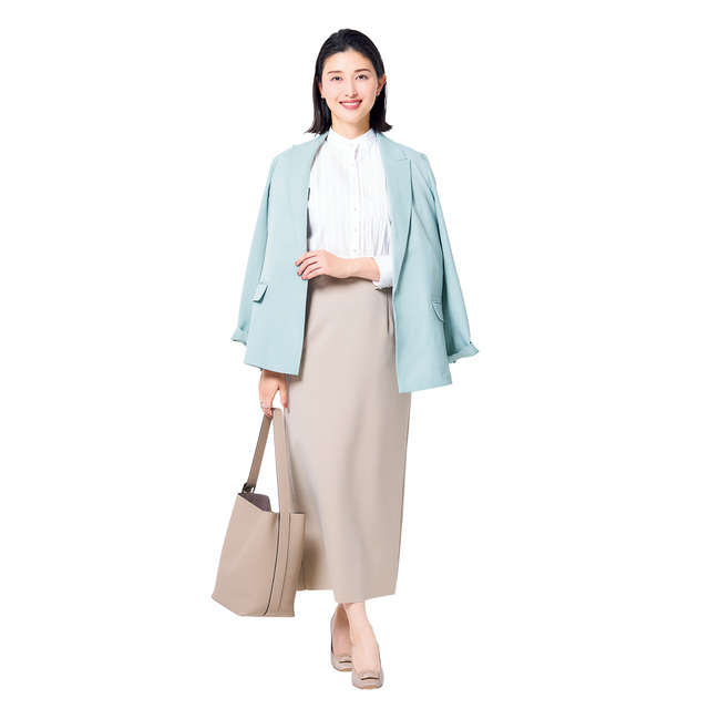 写真 (3枚目) - 橋本マナミさん実演！「カンタンなのに素敵に見える40代50代の顔」って？ - LOCARI（ロカリ）