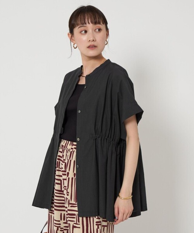 写真 (12枚目) - ぽっこりお腹も気にせずOK！“インしなくてもキマる”トップスで夏を乗り切る - LOCARI（ロカリ）