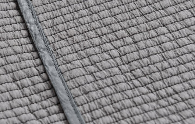 写真 (3枚目) - 「ボンモマン」人気ヌビ風シリーズからPCケース&ワイヤーポーチが新登場！ - LOCARI（ロカリ）