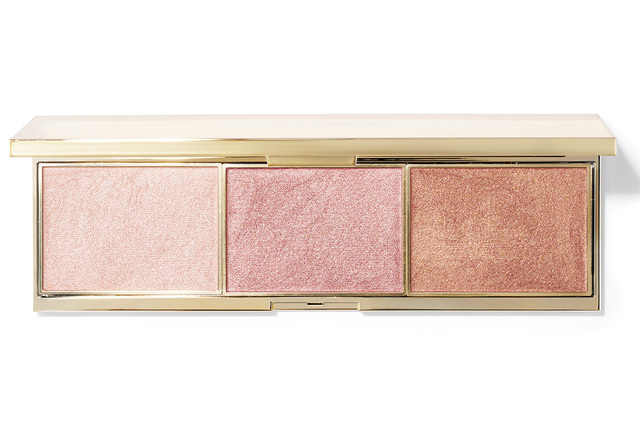 写真 (1枚目) - 「40代50代の鼻を小さく見せる方法」敏腕ヘアメイクさんに聞いてみたよ - LOCARI（ロカリ）