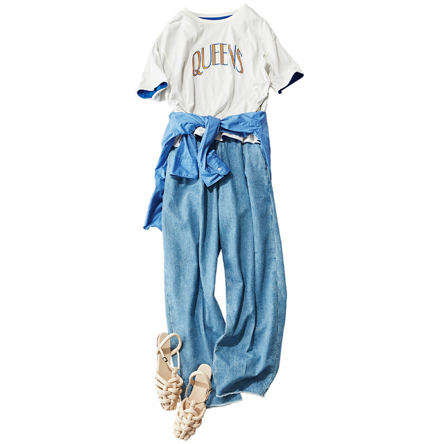 写真 (2枚目) - [気温28度]おしゃれで快適な服装は？最高・最低気温別の正解コーデ - LOCARI（ロカリ）