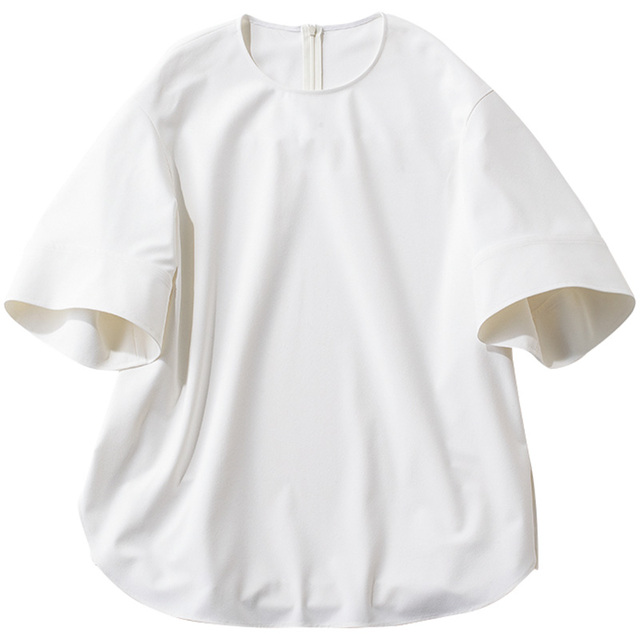 写真 (14枚目) - [ALL家で洗える]“終日キレイ見え”が叶う『シワになりくいトップス』17選 - LOCARI（ロカリ）