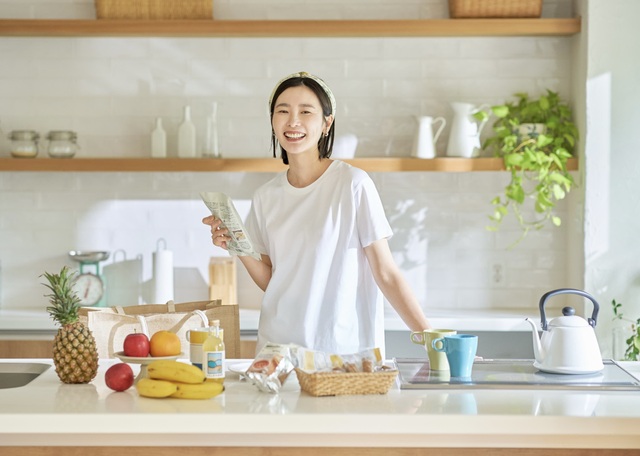 写真 (2枚目) - 【無印良品】もう迷わない！夏のTシャツ迷子に終止符を打つ“ちょうどいいT” - LOCARI（ロカリ）