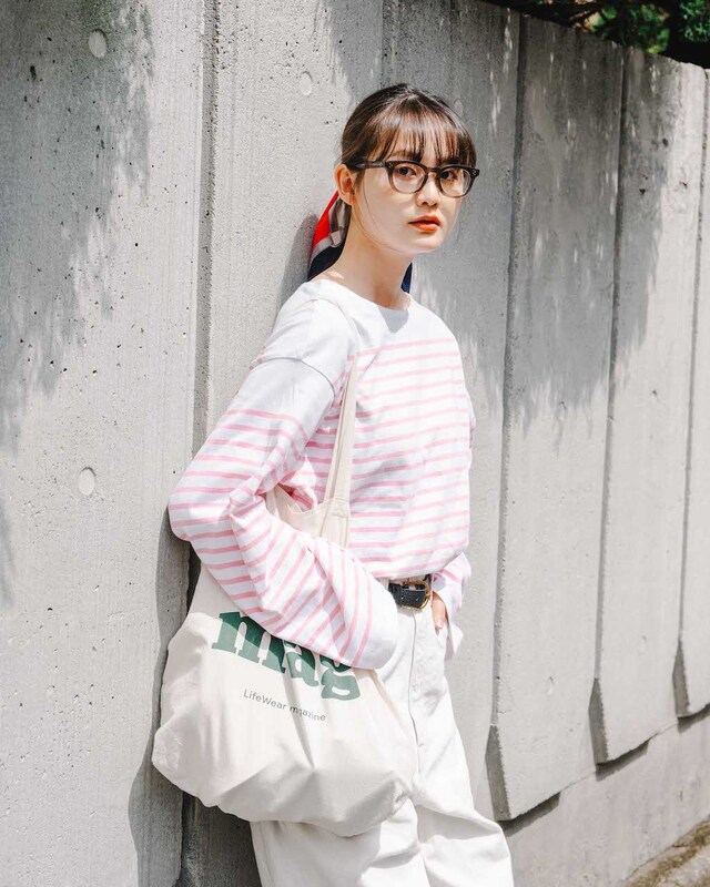 写真 (10枚目) - 初夏のお洒落な“ロンT”コーデ5選。こなれ感が出るテクニックは必見[TOKYO - LOCARI（ロカリ）