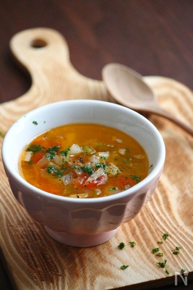 写真 (17枚目) - おいしさ＆栄養まるっと食べられる！「夏野菜スープ」レシピ16選 - LOCARI（ロカリ）