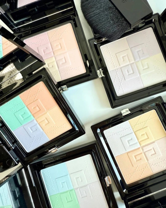 写真 (1枚目) - ジバンシイから生まれ変わったパウダーが8月に新発売！ なめらかなマット肌を一日中キープ - LOCARI（ロカリ）