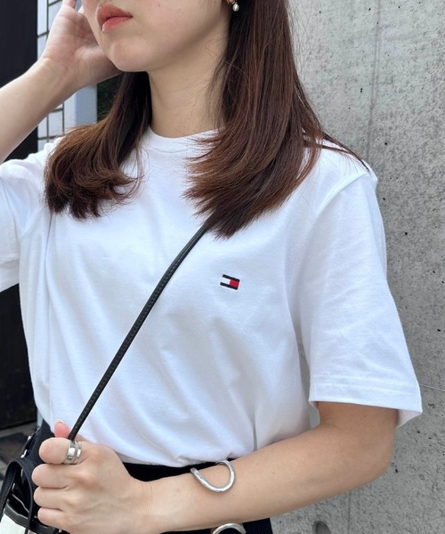 写真 (5枚目) - 【2025夏】そのお悩み、解決できます！“夏のあるある”に効く大人の服選びQ&A - LOCARI（ロカリ）