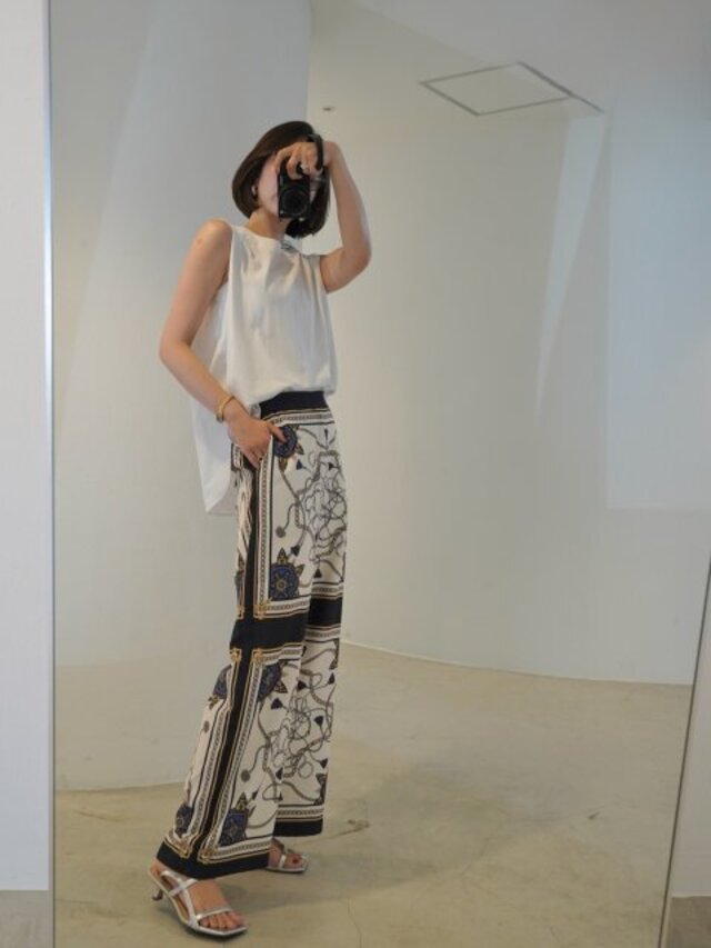 写真 (5枚目) - [GU値下げ速報]おしゃれさん絶賛の高見えすぎる神サンダル、今が狙いどき！ - LOCARI（ロカリ）