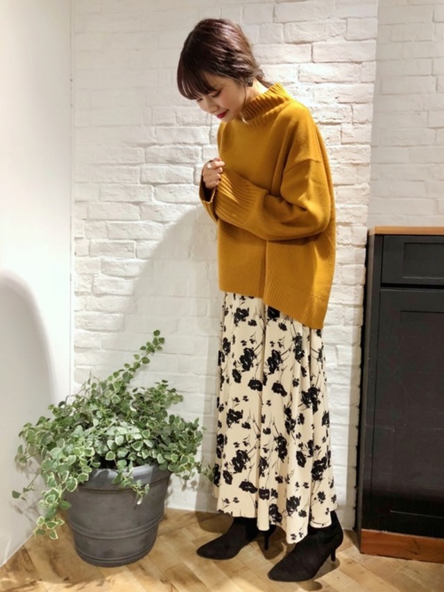 写真 (14枚目) - レオパード・花柄etc.♡この冬人気の《柄スカート》TOP5＆着回しコーデ - LOCARI（ロカリ）