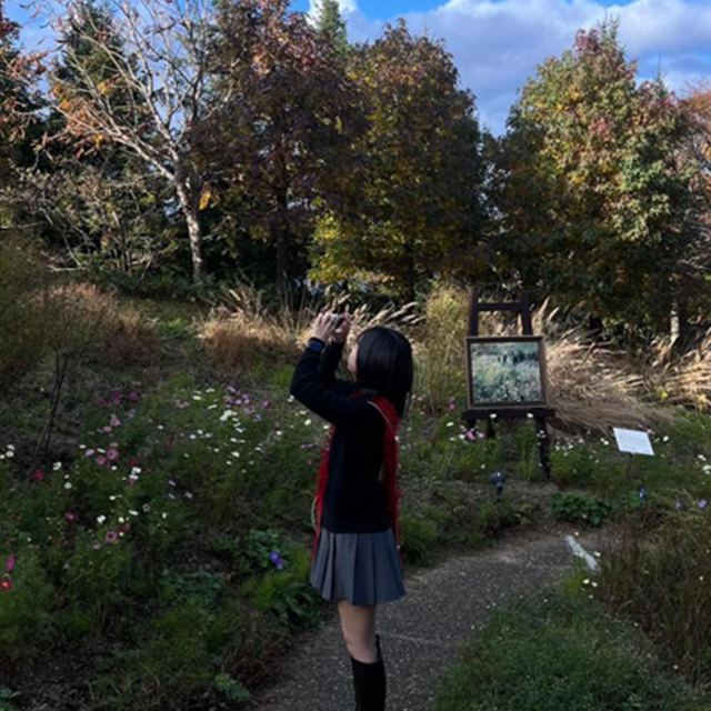 [京都]芸術の秋は話題の“アートスポット”へGO！モネやゴッホの作品が並ぶ庭園や期間限定イベントなど4選 - LOCARI（ロカリ）