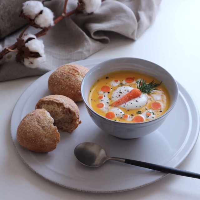 写真 (2枚目) - [365日のパンとスープ]人参のクリームスープ - LOCARI（ロカリ） - LOCARI（ロカリ）