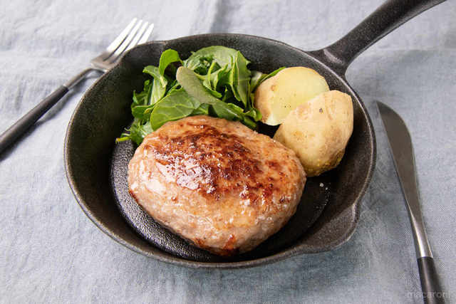 写真 (3枚目) - 世界が認めたトンネル熟成！「唐津くん煙工房」の生チャーシュー＆ハンバーグを実食 - LOCARI（ロカリ）