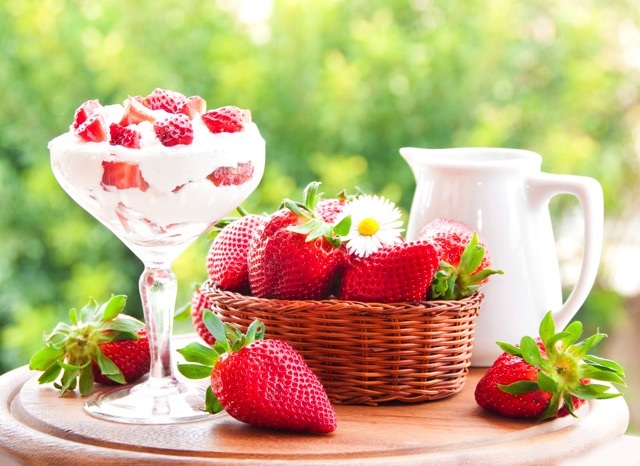 写真 (1枚目) - 夢のいちご尽くし。関西で楽しむ「アフタヌーンティー」2019 - LOCARI（ロカリ）