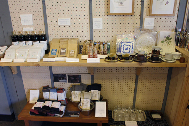 写真 (3枚目) - 「何ここ素敵！」おしゃれ女子が喜ぶ蔵前の隠れ家カフェでSNS映えスイーツデート - LOCARI（ロカリ）