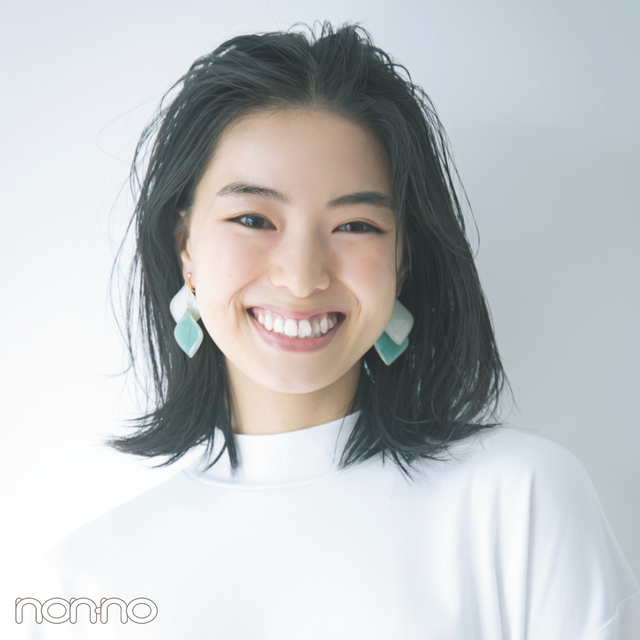 写真 (6枚目) - 長めの前髪でキレイ＆可愛い両方GET♡ 最新ヘアスタイル6選！ - LOCARI（ロカリ）