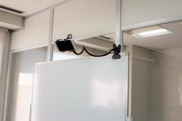 写真 (7枚目) - 200円でスマホがもっと便利に。 SNSで人気のアレ、ダイソーからも出てた。 - - LOCARI（ロカリ）