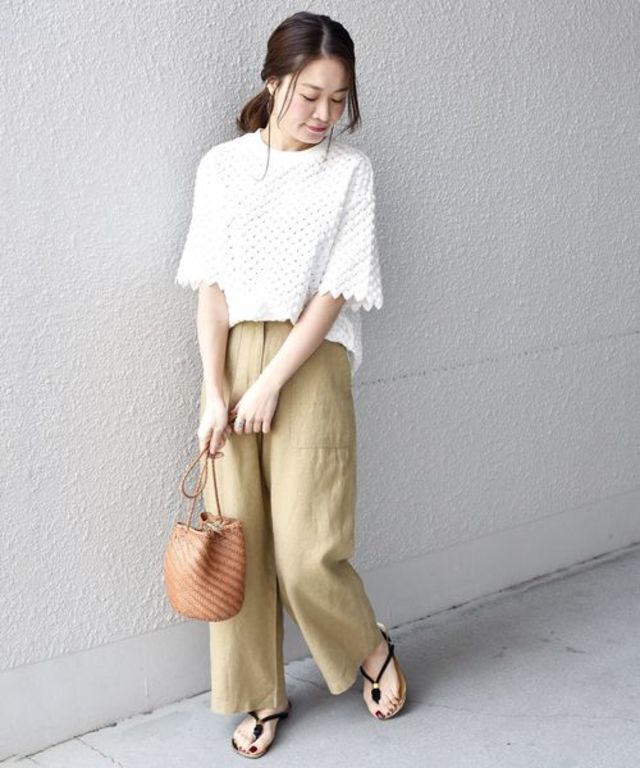 写真 (12枚目) - こなれた雰囲気がたまらない♡「ベージュ」で叶う大人女子の春スタイルをCHECK！ - LOCARI（ロカリ）