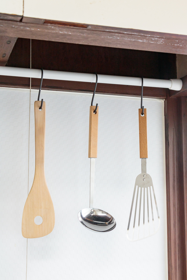 写真 (11枚目) - 賃貸キッチンでもこうすればOK♡「空間を生み出す」賢い収納アイデア - LOCARI（ロカリ）