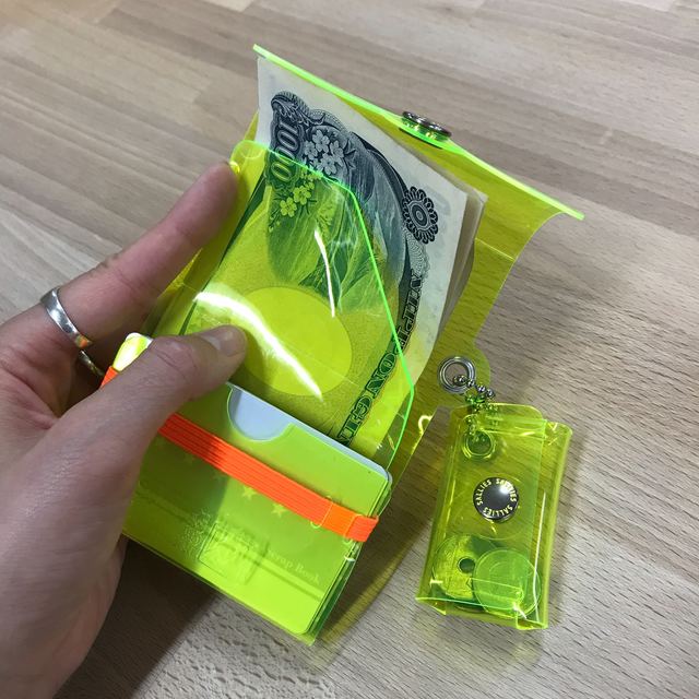 写真 (3枚目) - LOCARI STORE 名品図鑑④「SALLIES」の褒められミニ財布♡ - LOCARI（ロカリ）