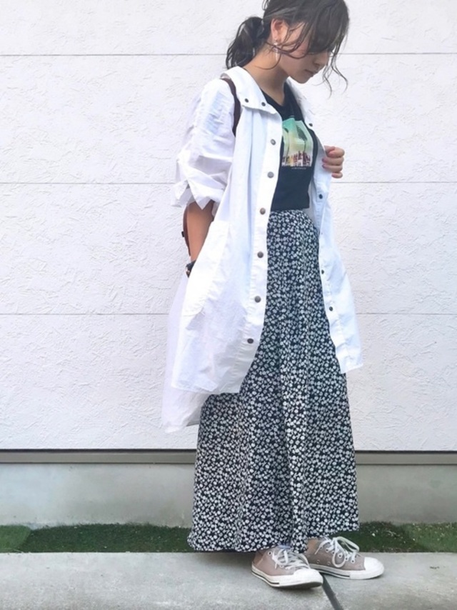 写真 (18枚目) - 梅雨＆暑さに負けない！GU・ユニクロで「6月の正解コーデ」 - LOCARI（ロカリ） - LOCARI（ロカリ）