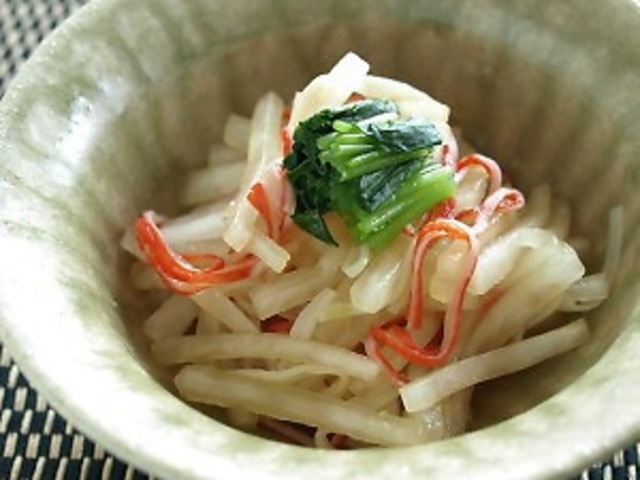 写真 (7枚目) - [知らないと損]健康診断の前日に数値を悪くするNGな行動とは？ - LOCARI（ロカリ）