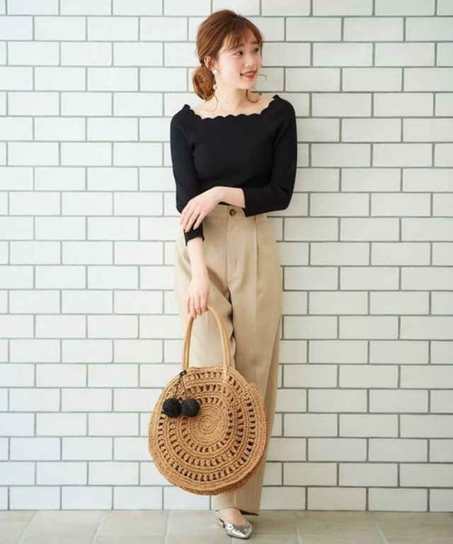 写真 (3枚目) - 雨の日でもおしゃれをすれば気分が上がる★低気圧の日向けのコーデをご紹介 - LOCARI（ロカリ）