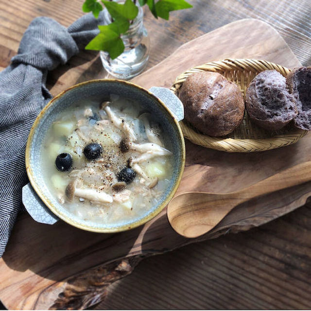 写真 (1枚目) - [365日のパンとスープ]しめじとツナの和風スープ - LOCARI（ロカリ）