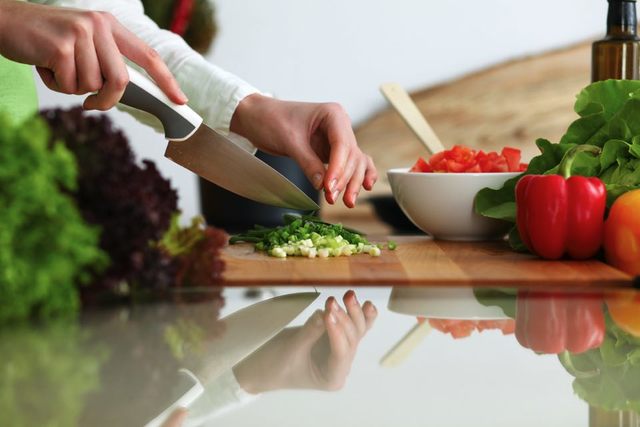 写真 (2枚目) - レンジを使ってササッと。今日の晩ごはん献立[vol.6] - LOCARI（ロカリ）