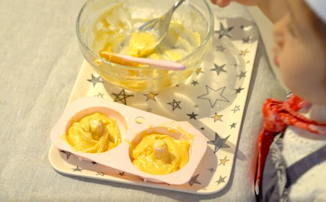 写真 (10枚目) - 目玉がギョロリ♪子どもが作る、宇宙人ドーナツ[ひとりでできたよ vol.9] - LOCARI（ロカリ）