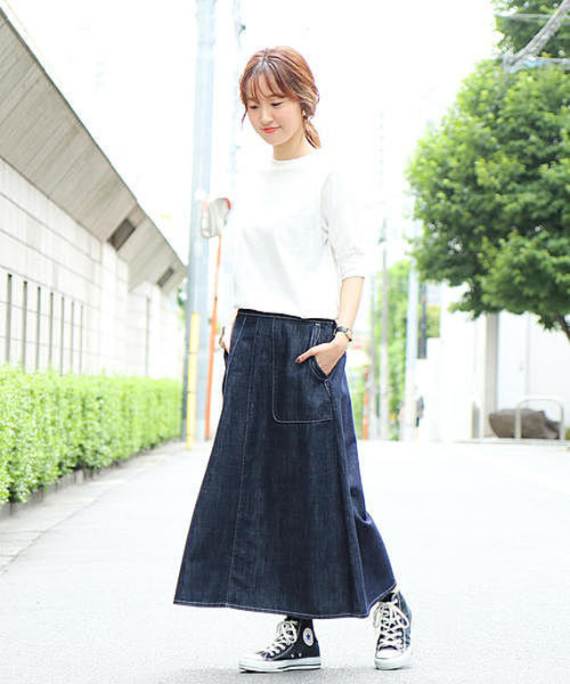 写真 (3枚目) - 2,000円台でトレンド鬼盛り！コーエン「最強高見えTシャツ」が万能すぎ♡最旬コーデ5選 - LOCARI（ロカリ）