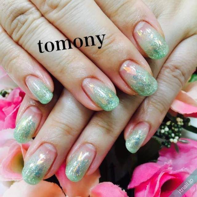 写真 (4枚目) - 晴れたら楽しみたい！雨上がりみたいなキラキラネイル - LOCARI（ロカリ） - LOCARI（ロカリ）