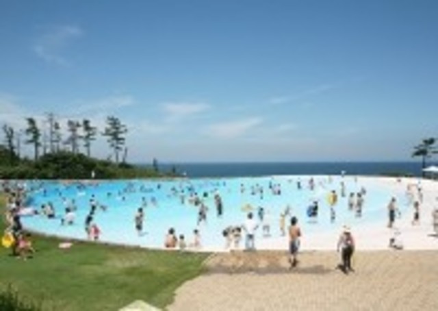 写真 (4枚目) - 2019年関西・東海・九州のおすすめプールランキング - LOCARI（ロカリ） - LOCARI（ロカリ）