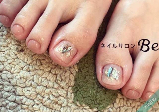 写真 (14枚目) - サンダルの季節到来！人気のフットネイル特集2019 - LOCARI（ロカリ）